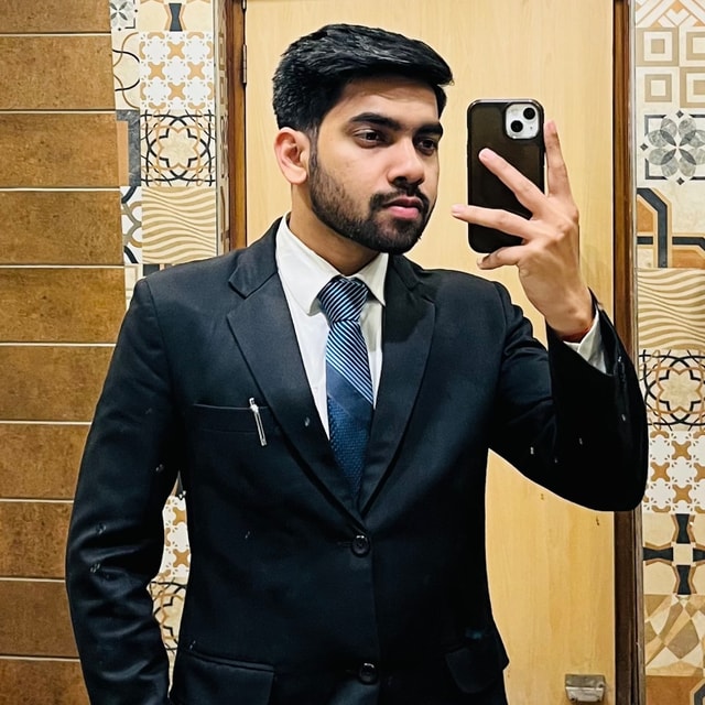 Vipul Singh - Book a call on Topmate