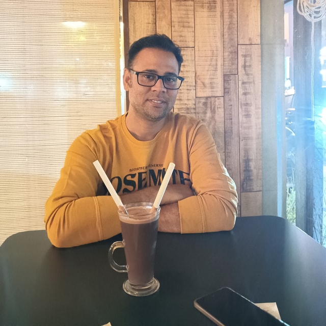 Amit Vaid - Book a call on Topmate